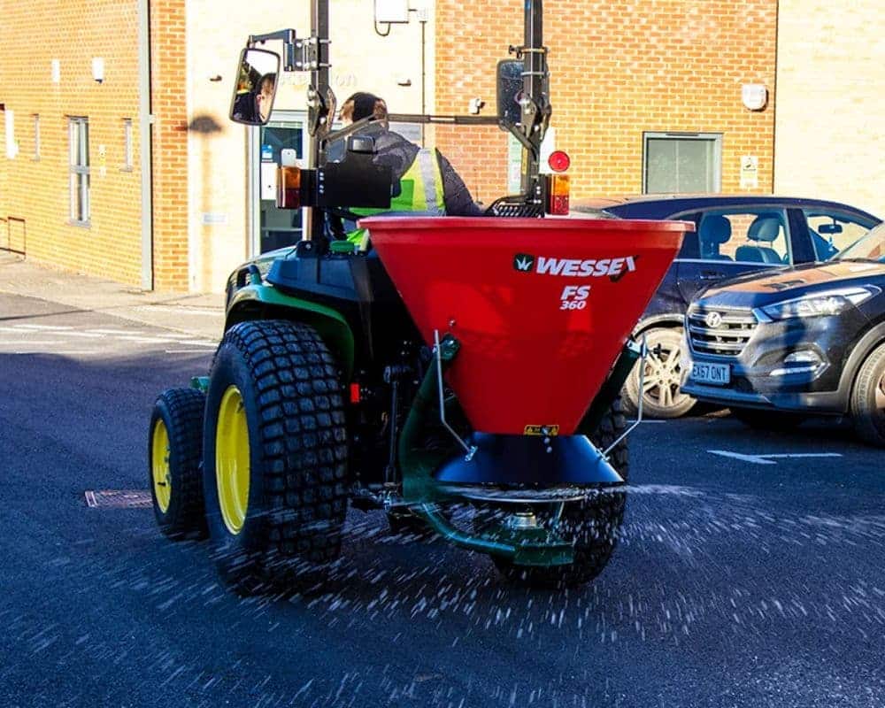 Fertilizer Spreader for Tractor - Fresh Group Products